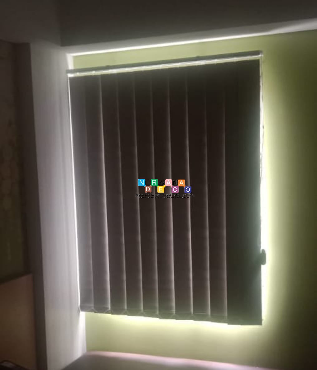 Pemasangan Vertical Blind Di Zest Hotel, Yogyakarta - Nirwana Deco