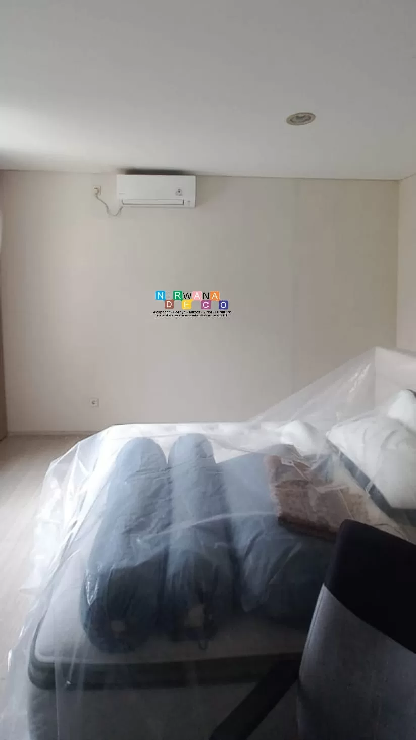 Pemasangan Wallpaper Di Hyarta Residence, Palagan, Sleman - Nirwana Deco