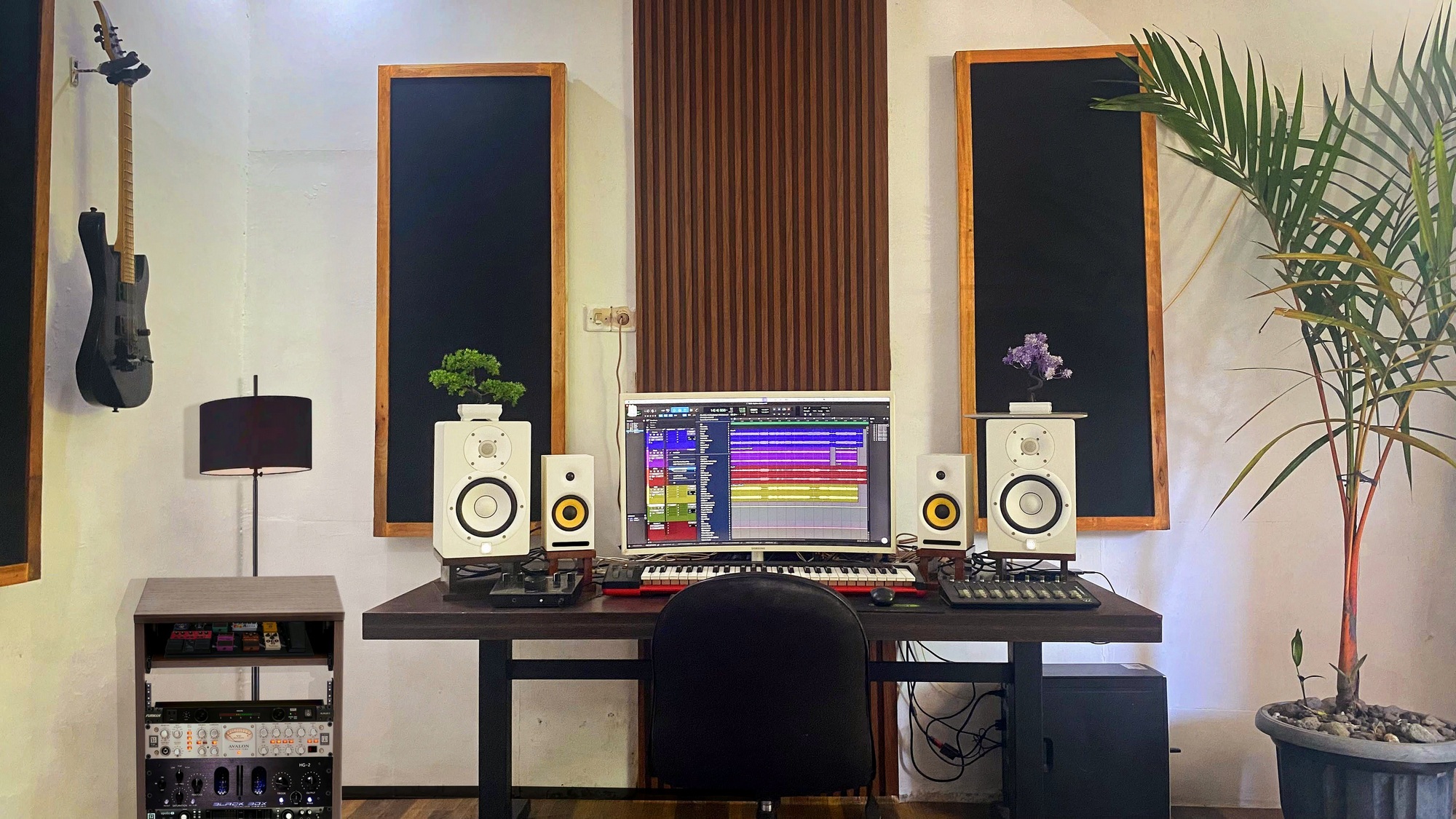 Pemasangan WPC di Studio Rhony Sudjiwo, Janti, Yogyakarta - Nirwana Deco